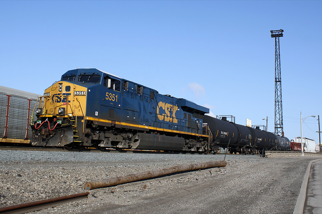 CSX 5351